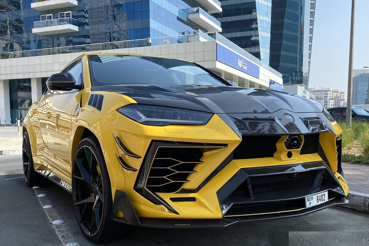 Discover the Remarkable Features of a Lamborghini Urus Rental that Sets ...